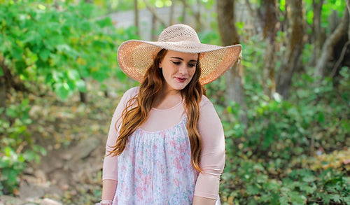 Modest Undershirts: A Solution for Sheer and Low-Cut Tops – HALFTEE ...