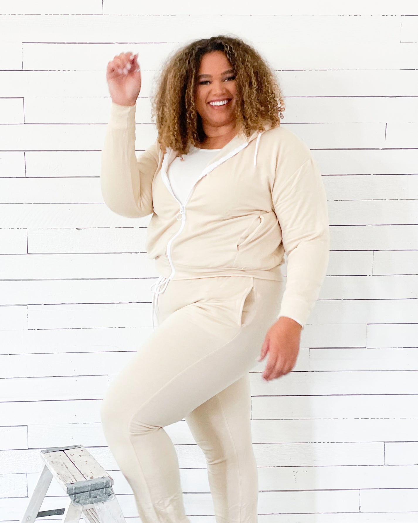 Half Tank Tops Neutrals – HALFTEE Layering Fashions